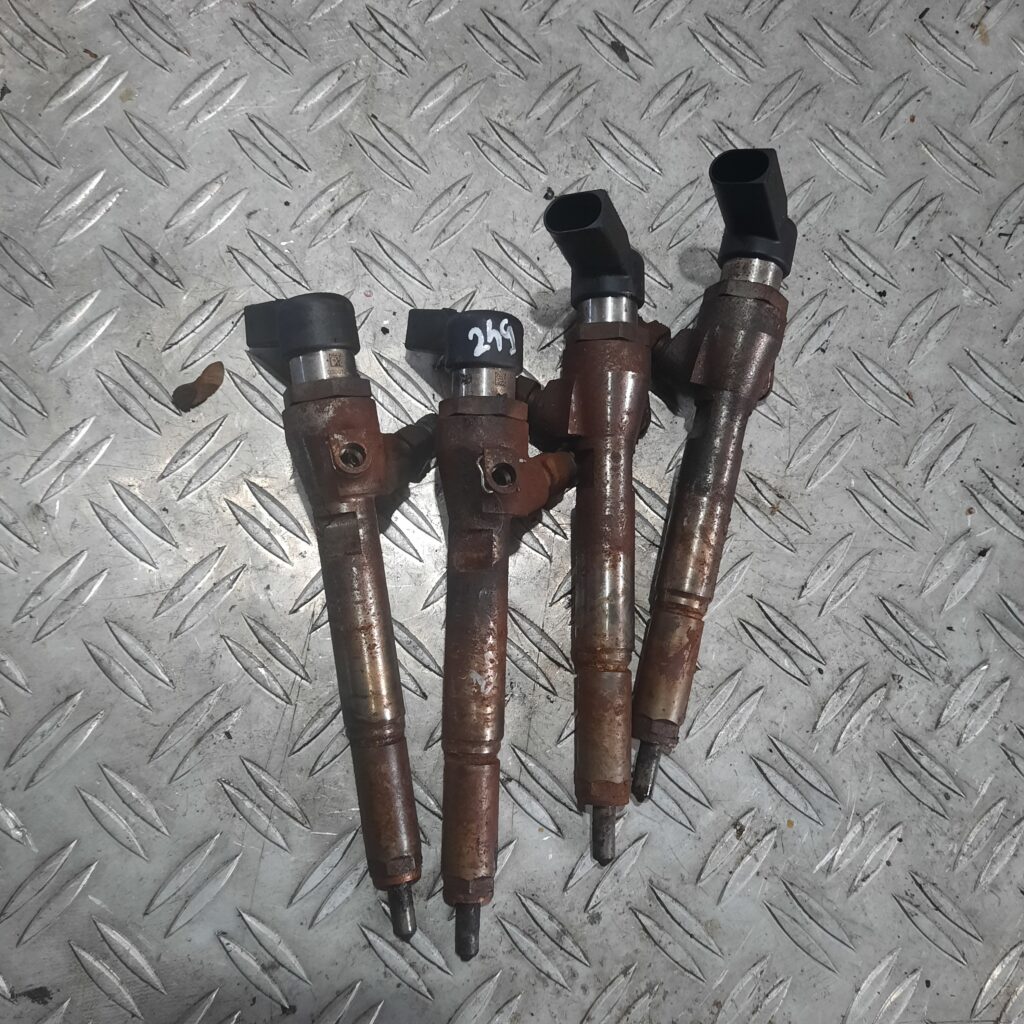 Injector Renaul Dacia Nissan Continental 1.5 DCi 110cp cod 8200294788 ...