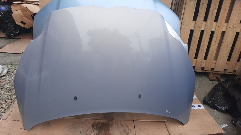 Capota motor Ford focus 3 an 2012 mic defect incercuit in poza din ...