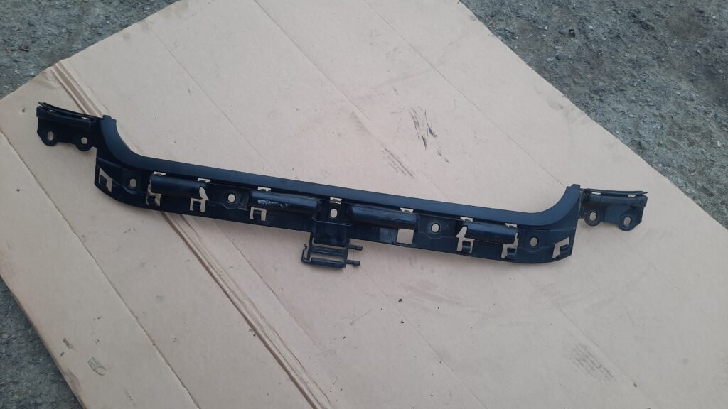 Suport bara spate BMW seria 1 118 motor 2.0D N47 an 2008 Facelift cod ...