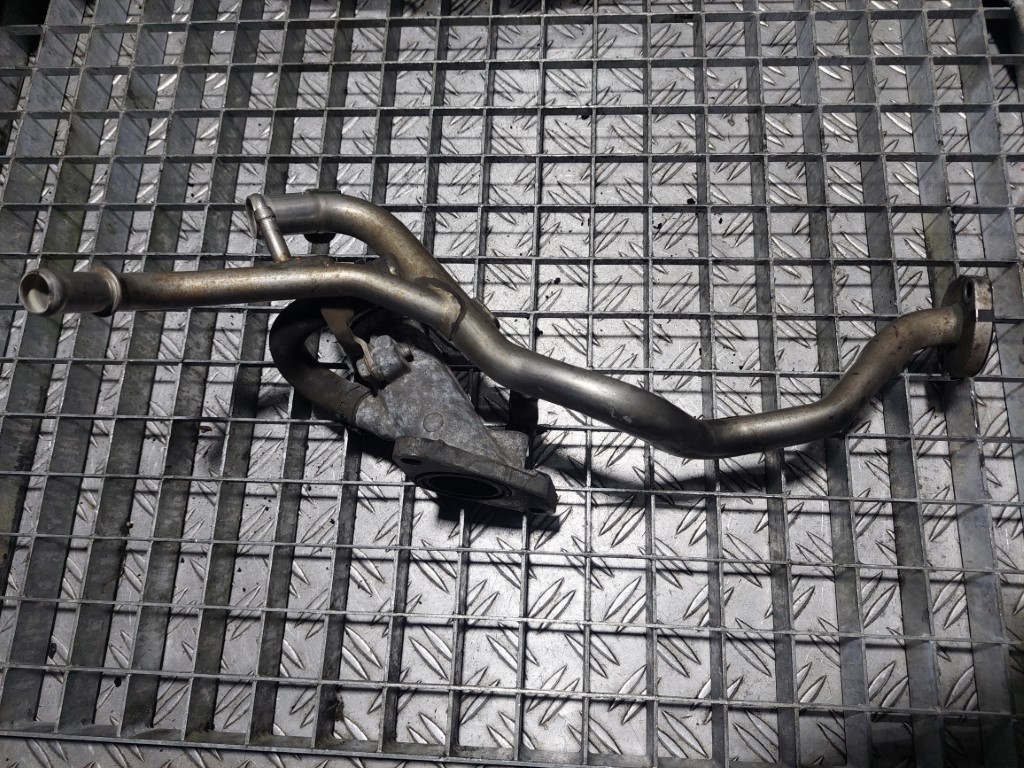 Teava Conducta Apa Motor Opel Astra J Meriva 1.6 CDTi Cod 55592000 din ...