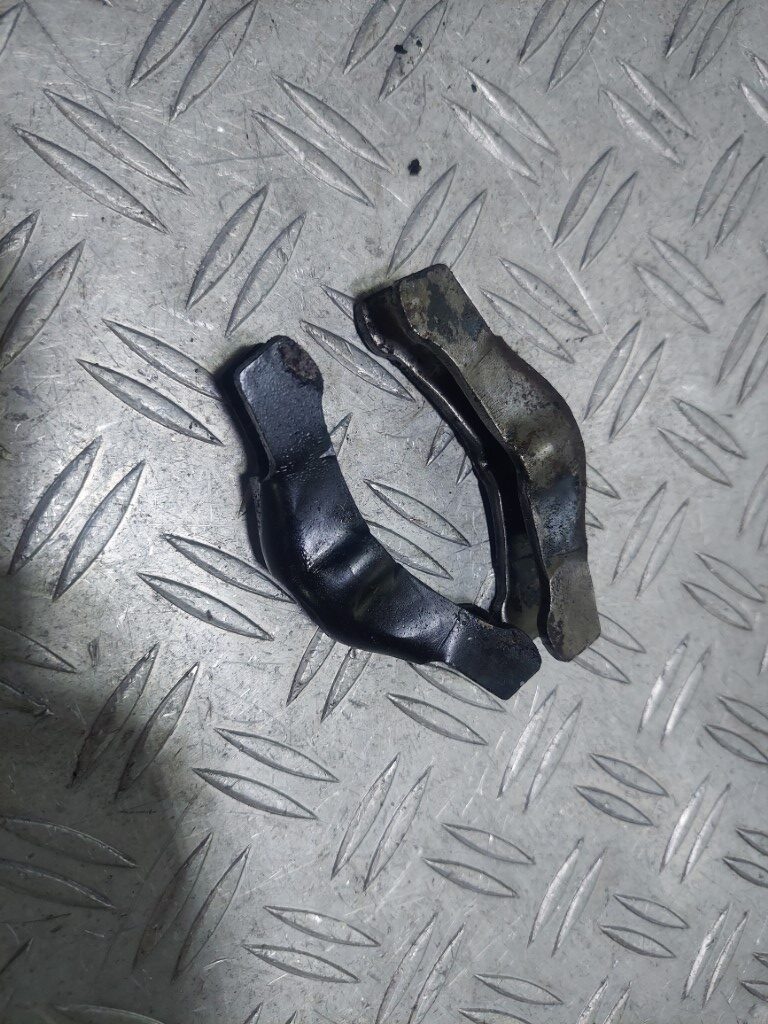 Set bride fixare injector Opel Astra J 1.3 cdti cod mot. A13DTC second ...